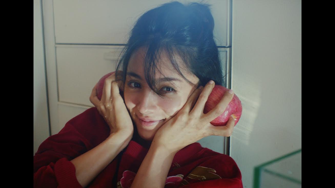 【切なさMAX】Chara×満島ひかり×岸田繁の豪華コラボ！ 『Tiny Dancer』MVが公開されました | Pouch[ポーチ]