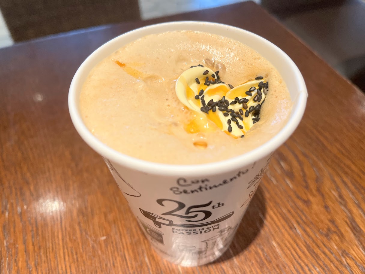 【芋好きレポ🍠】タリーズ「ほっこりOIMOラテ」＆「&TEA OIMOティーシェイク」は芋の好みで選ぶべし！ | Pouch[ポーチ]